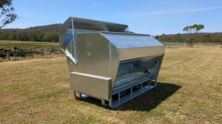 Willowdale Grain Feeder – Willowdale Rural